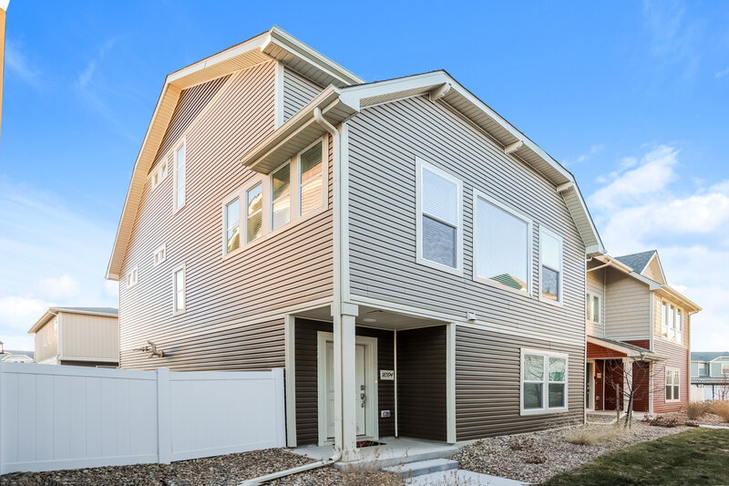 18594 E. 47th Place Denver, CO 80249 | Progress Residential