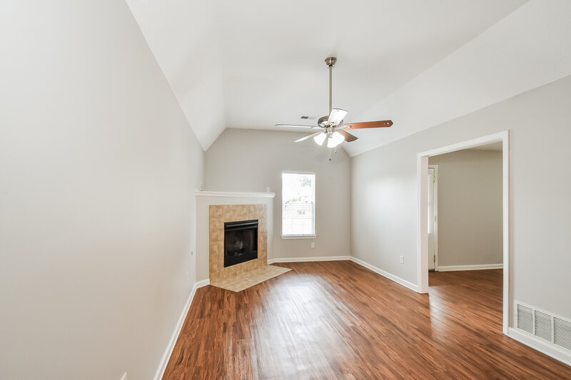 9296 Brooks Dr Olive Branch, MS 38654 | Progress Residential