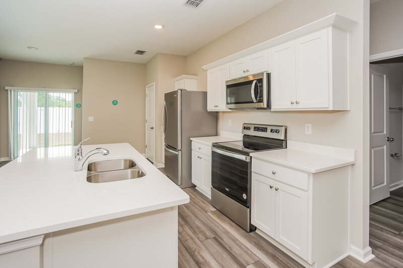 924 Kelly Fern Loop Ruskin, FL 33570 | Progress Residential